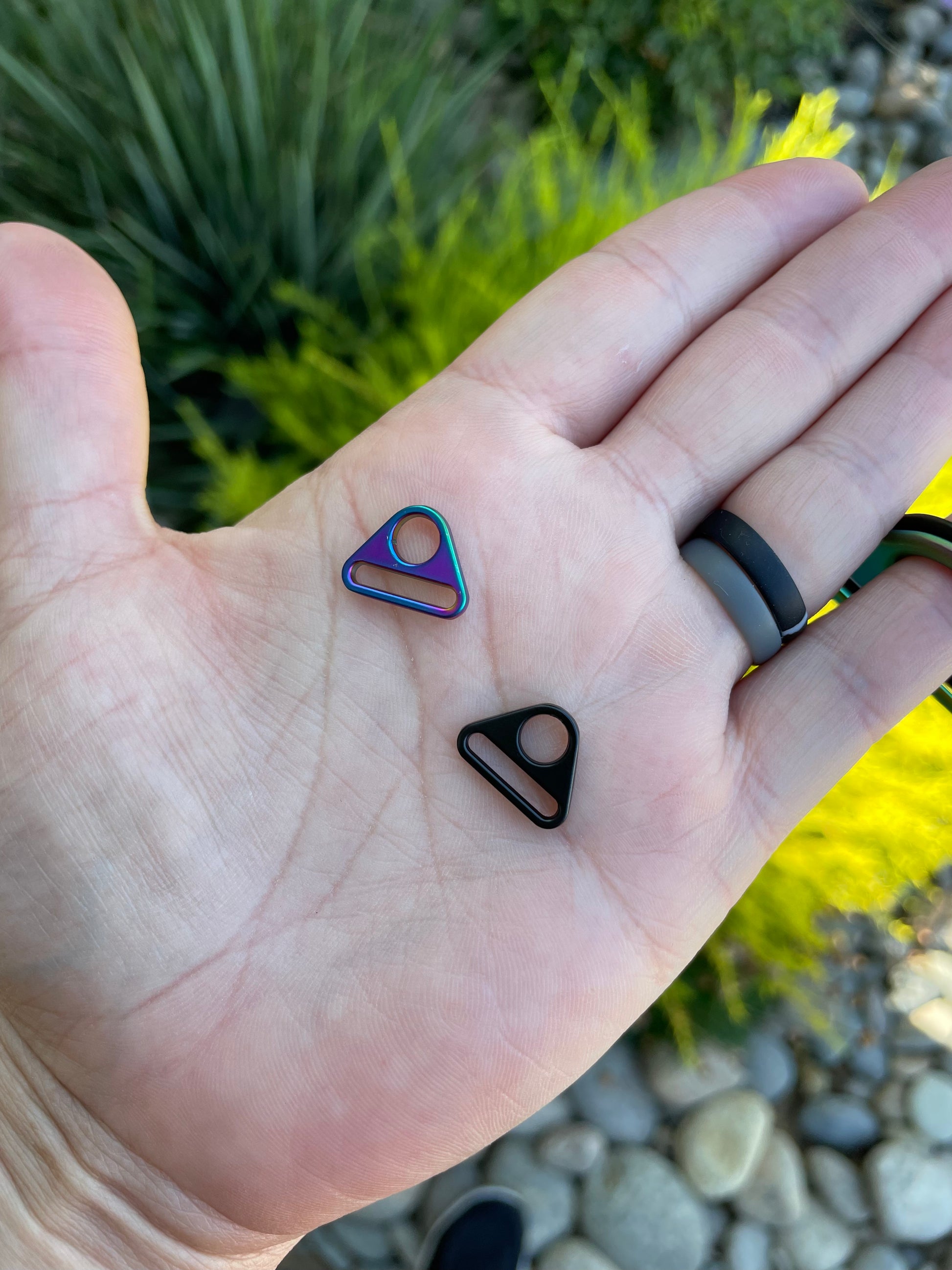 Triangle Strap Connector 1/2” Wide (5 pack) – Wonderground Fabrics